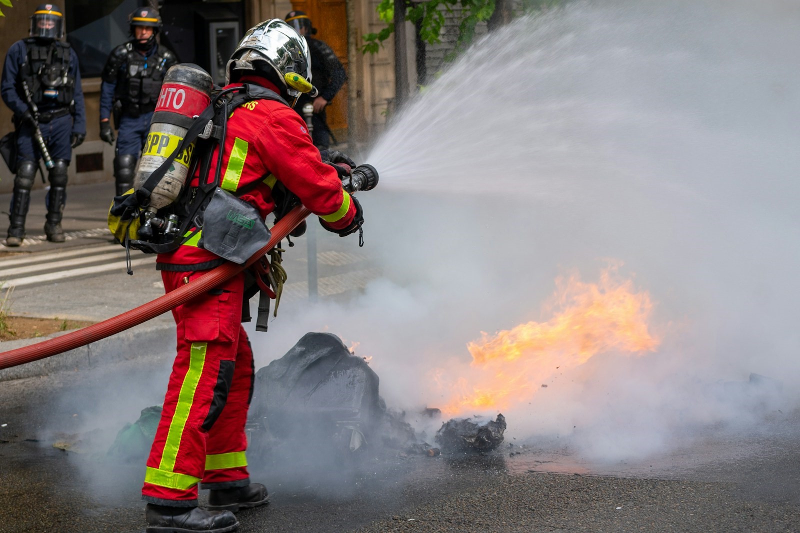 Aerosol Fire Suppression Systems: Evolution, Advantages, & Applications ...